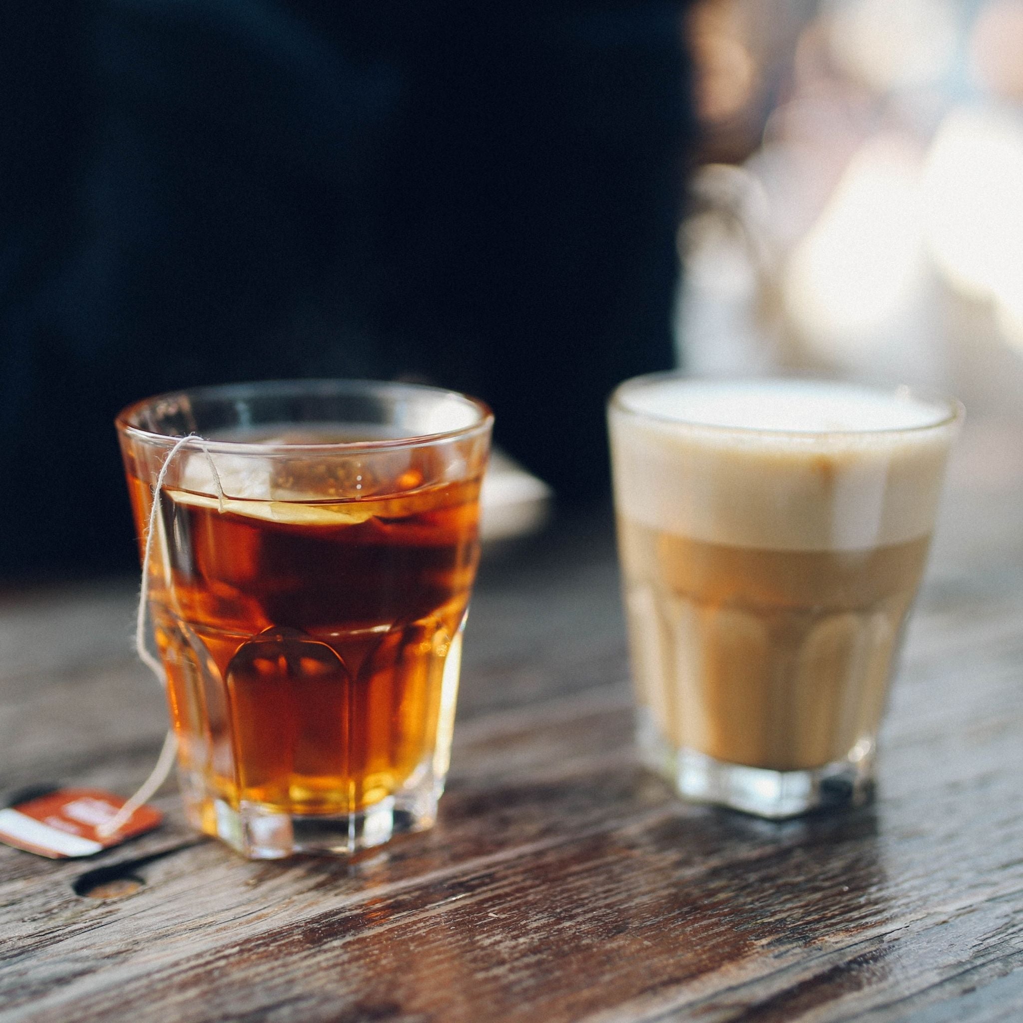 Coffee and Tea ( ကော်ဖီ နှင့် လက်ဖက်ရည် ) – Thin Myat